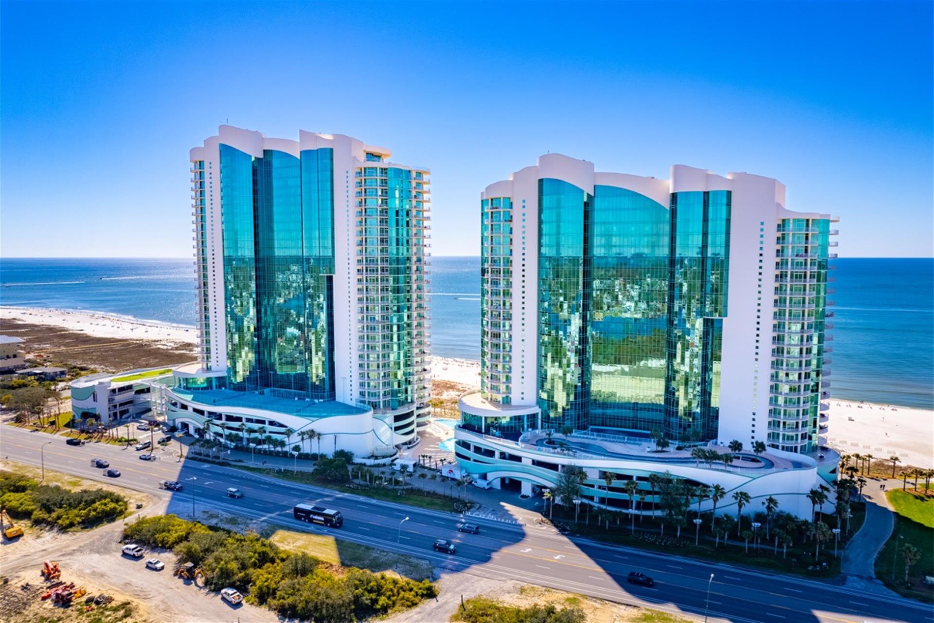 Turquoise Place 808D