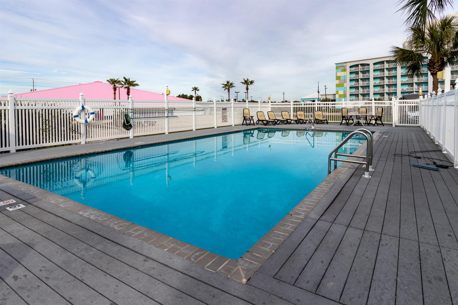 Seascape Condo Rentals- Liquid Life Vacation Rentals