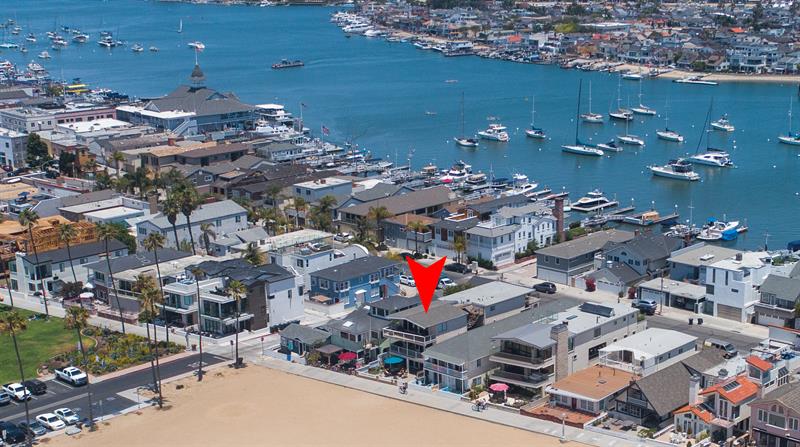 1005 E Balboa Unit B