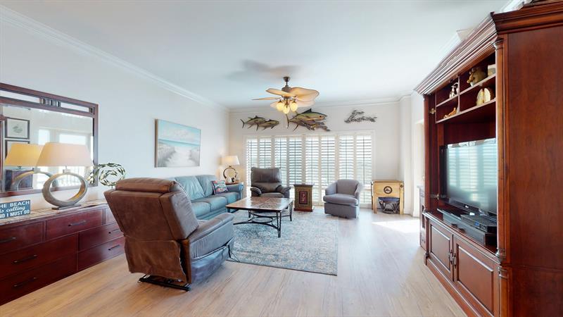 TOPS'L Beach & Racquet Resort - Rentals in Miramar Beach | Gibson Beach ...