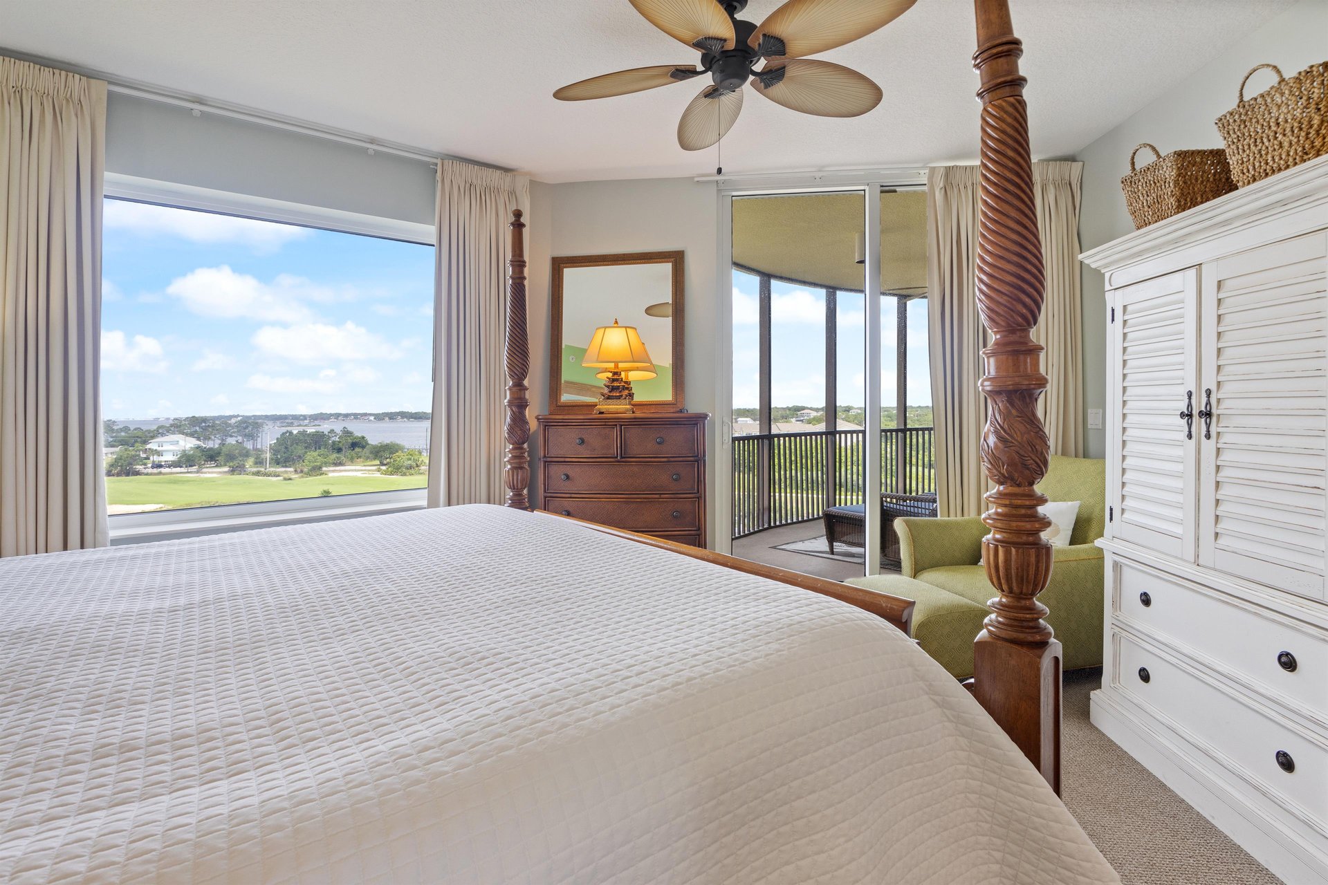 Golf. BEACH. Pool. REPEAT! Experience the Lost Key Lifestyle! Free Golf!!