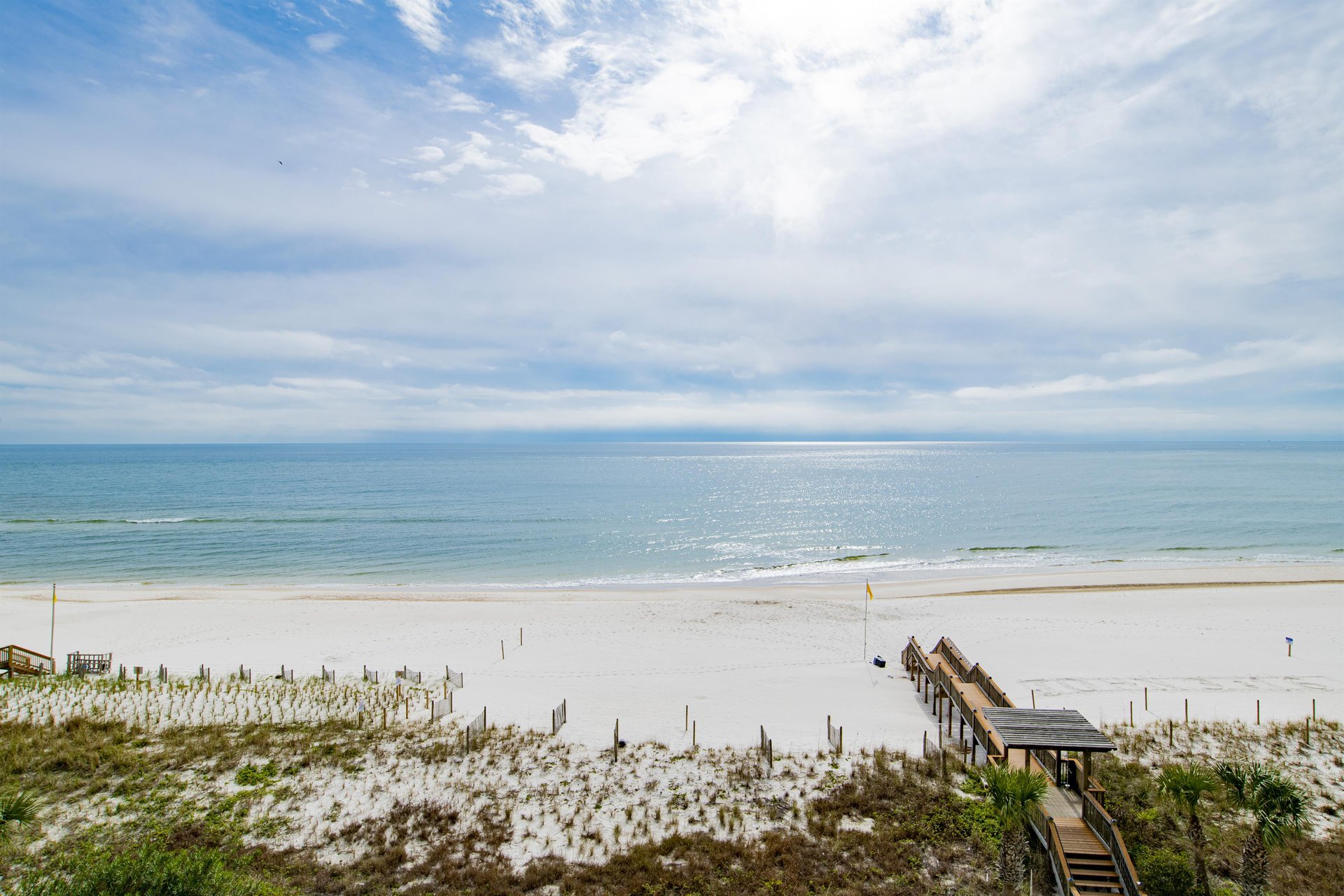 Palacio Resort Gulf Front Condo! Walk To Dining And Shopping!