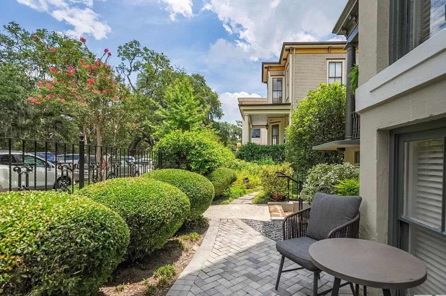 The Squares of Savannah: Madison