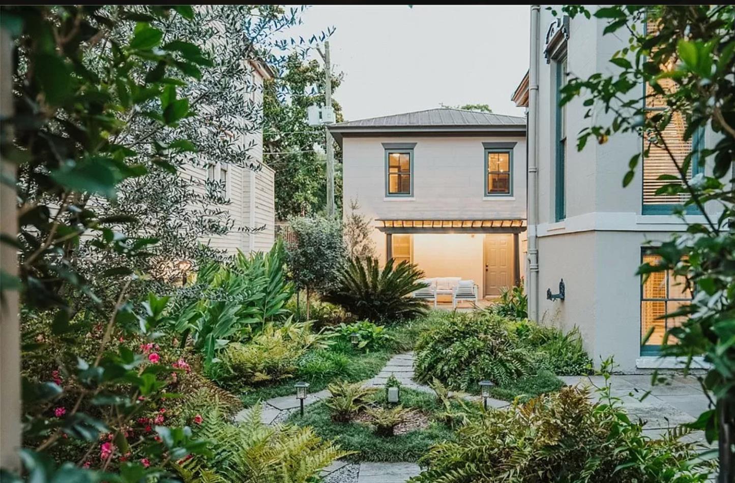 The Squares of Savannah: Madison