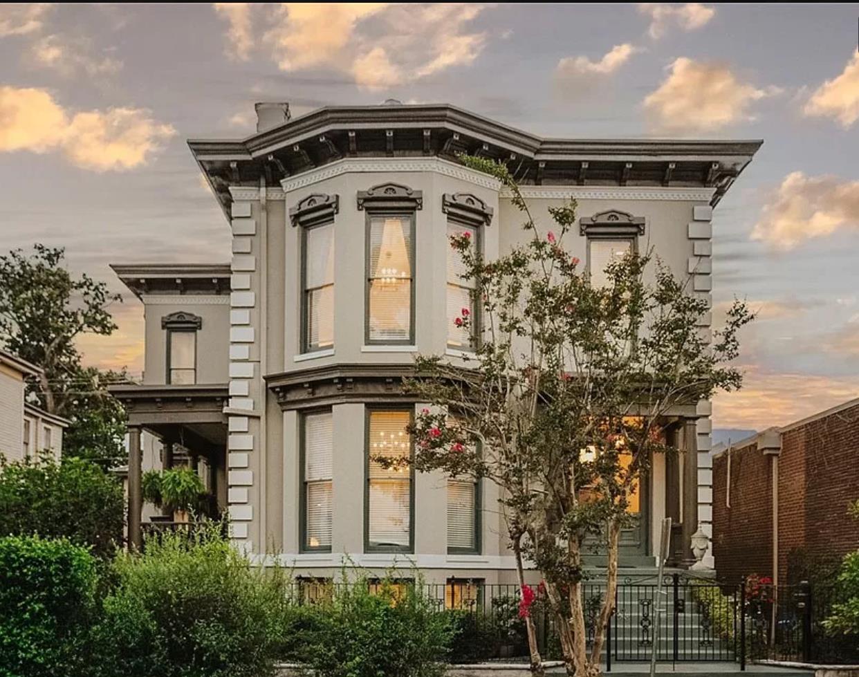 The Squares of Savannah: Madison