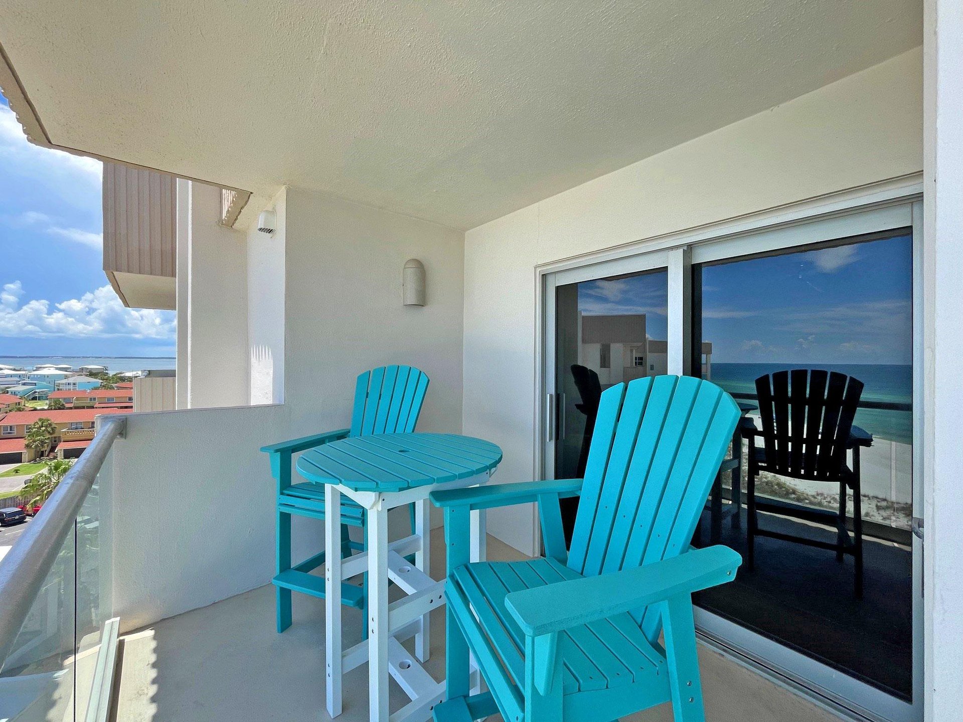 Top Floor, 1 Bedroom, 1 Bath Gulf Front Condo at Regency Towers #807E!