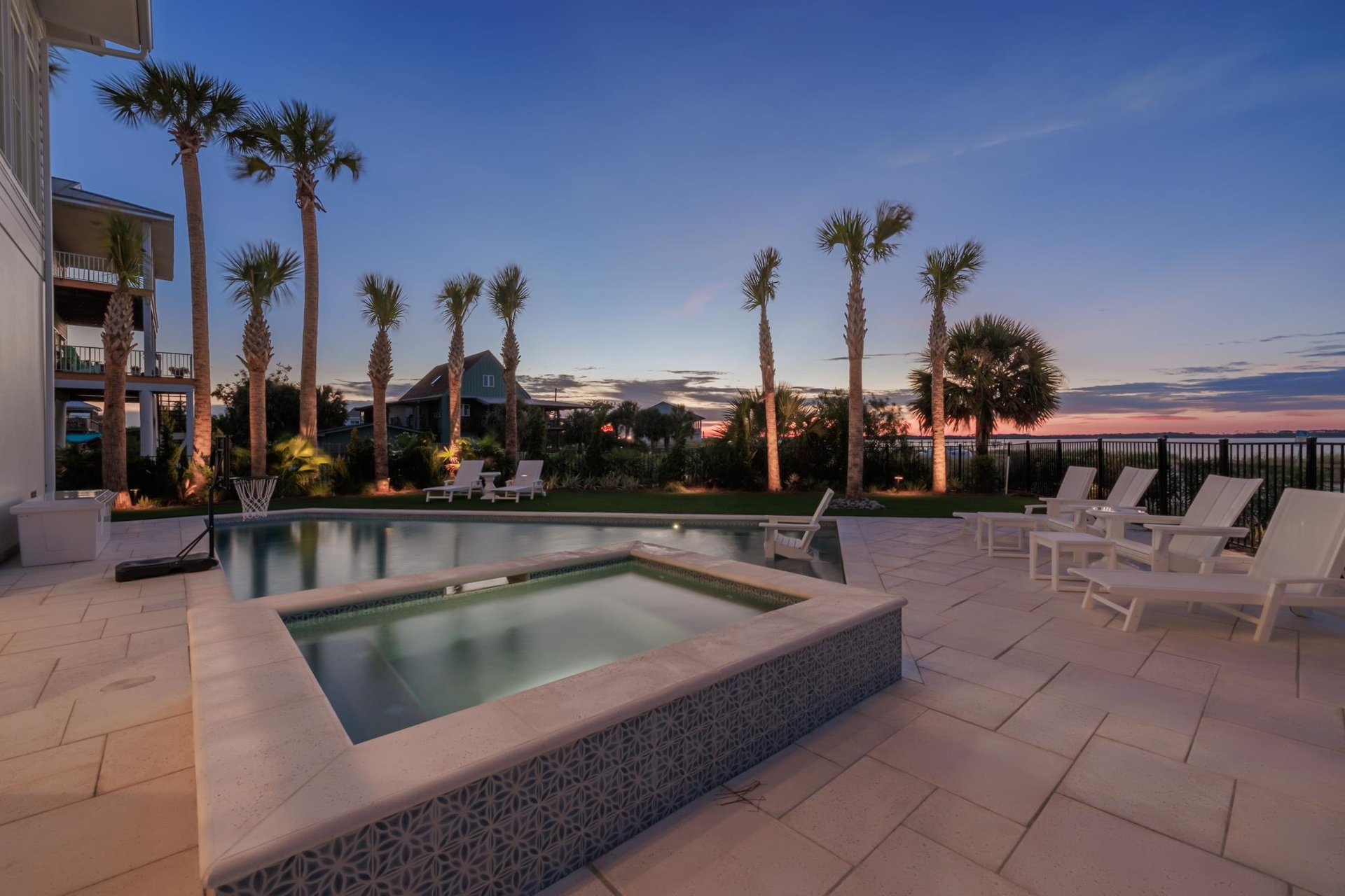 Luxury Sound-View Escape with Private Pool, Hot Tub, and Stunning ...