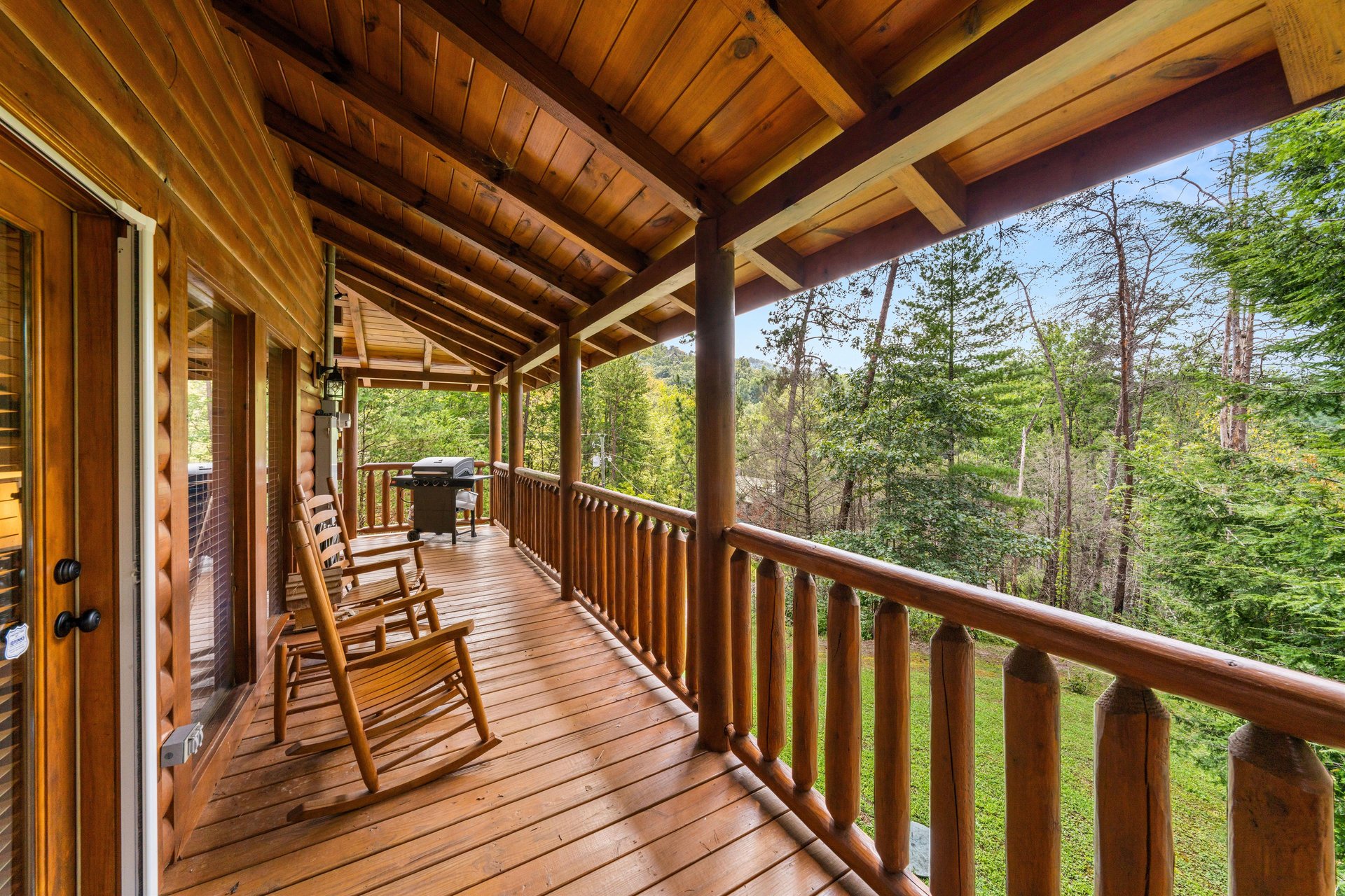 WILLOW LANE HIDEAWAY