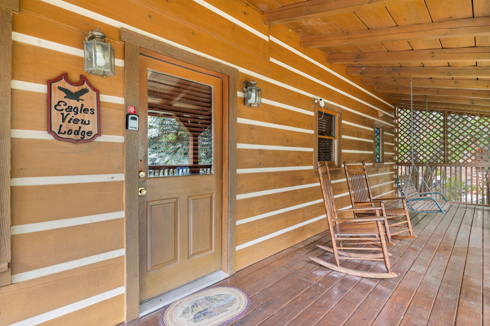 EAGLES VIEW LODGE