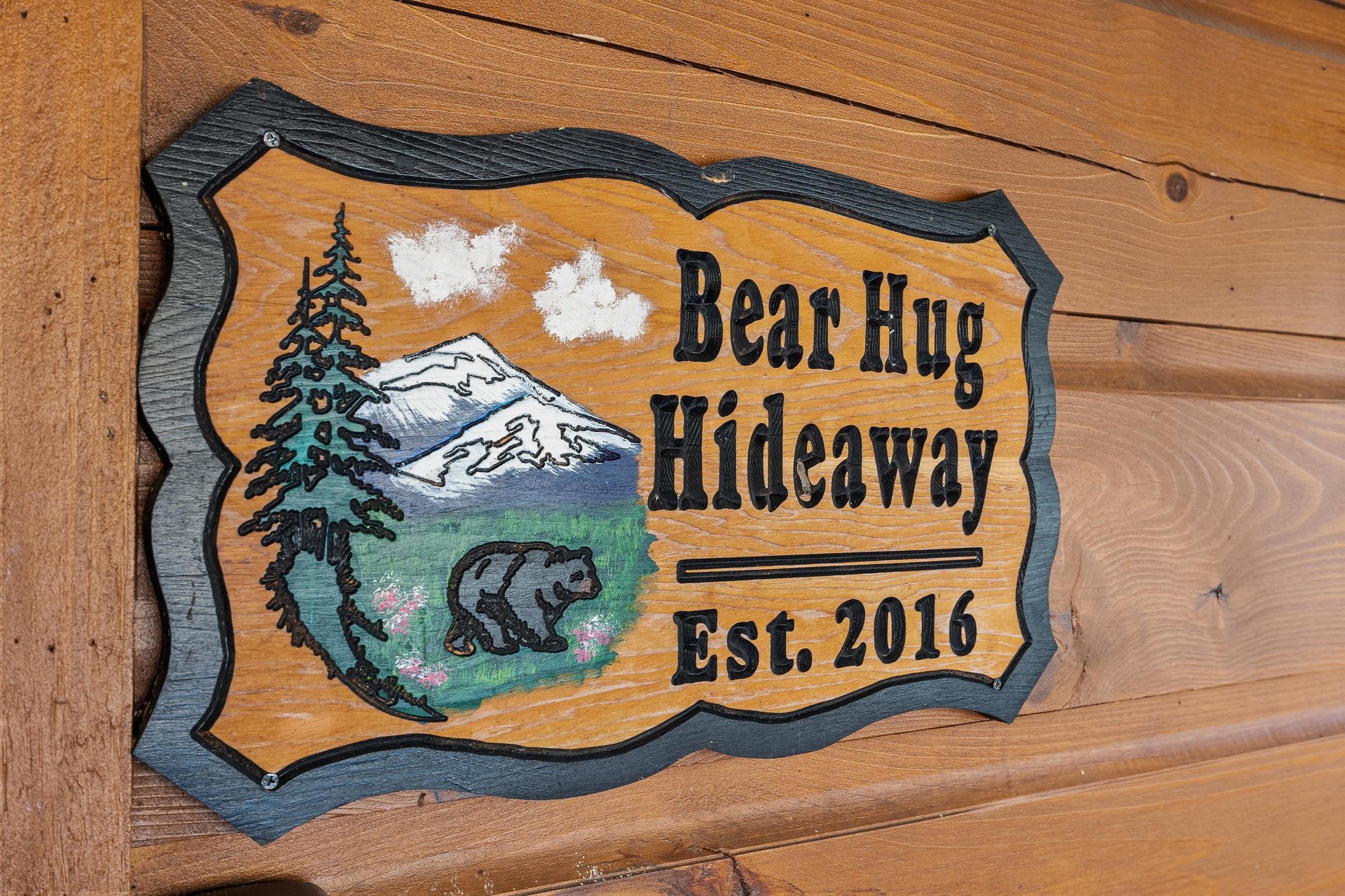 BEAR HUG HIDEAWAY