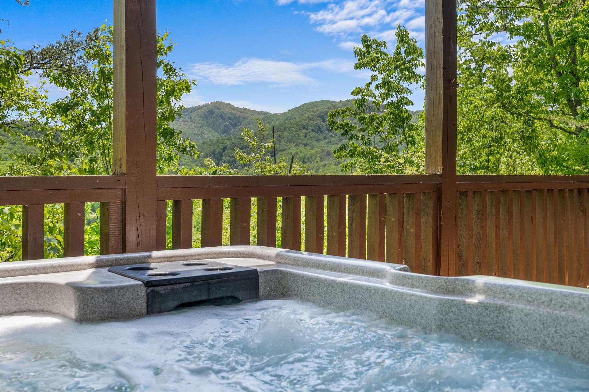 MOONBEAMS & CABIN DREAMS