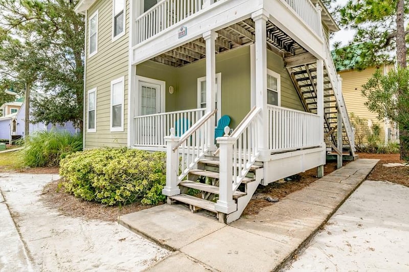 Purple Parrot Resort | Perdido Key Vacation Rentals and Tropical Getaways